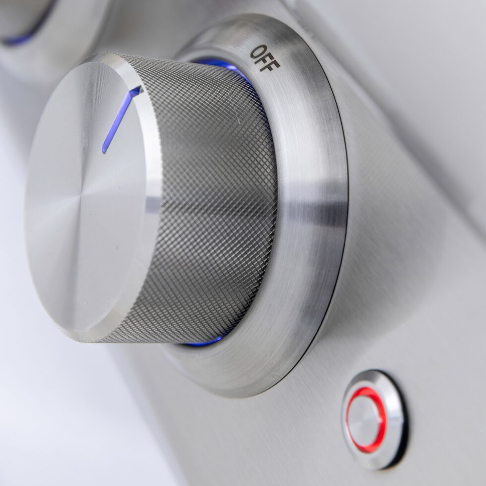 Blaze 32-Inch 4-Burner Premium LTE+ Gas Grill with Rear Burner and ...